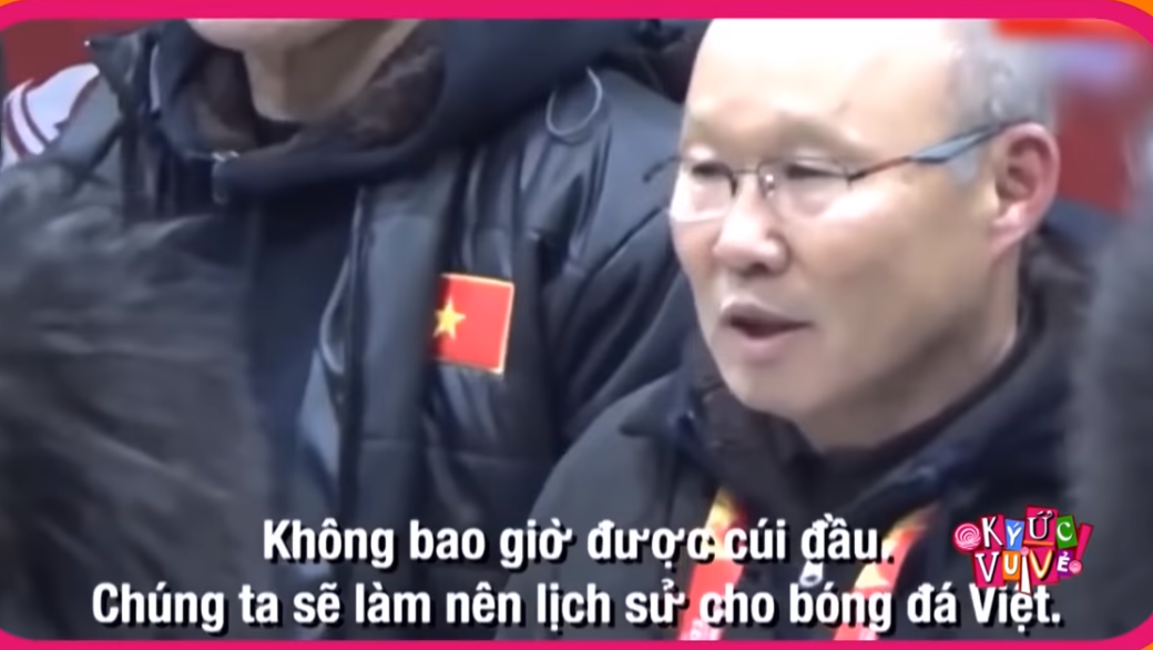 MC Lại Văn Sâm bất ngờ xin lỗi HLV Park Hang Seo trên truyền hình vì lý ...