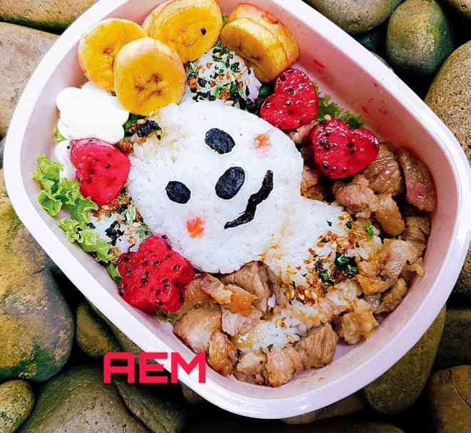 Tròn mắt trước những hộp cơm bento đẹp mắt của mẹ đảm Sài Gòn