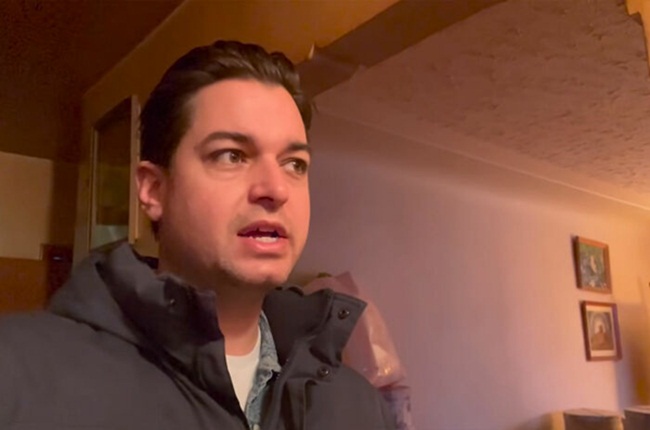 Mua căn nhà hơn 200 triệu, anh chàng tìm được gia tài "khủng" tiền tỷ