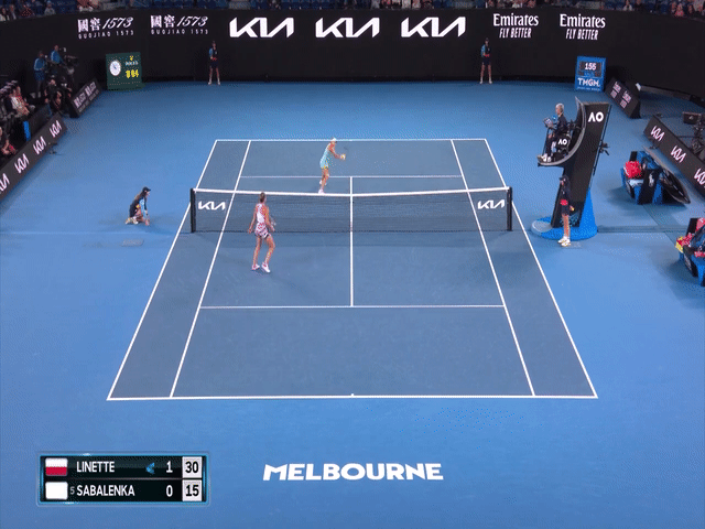 Chung kết Australian Open: Người đẹp châu Á nói phũ về Sharapova gây sốc