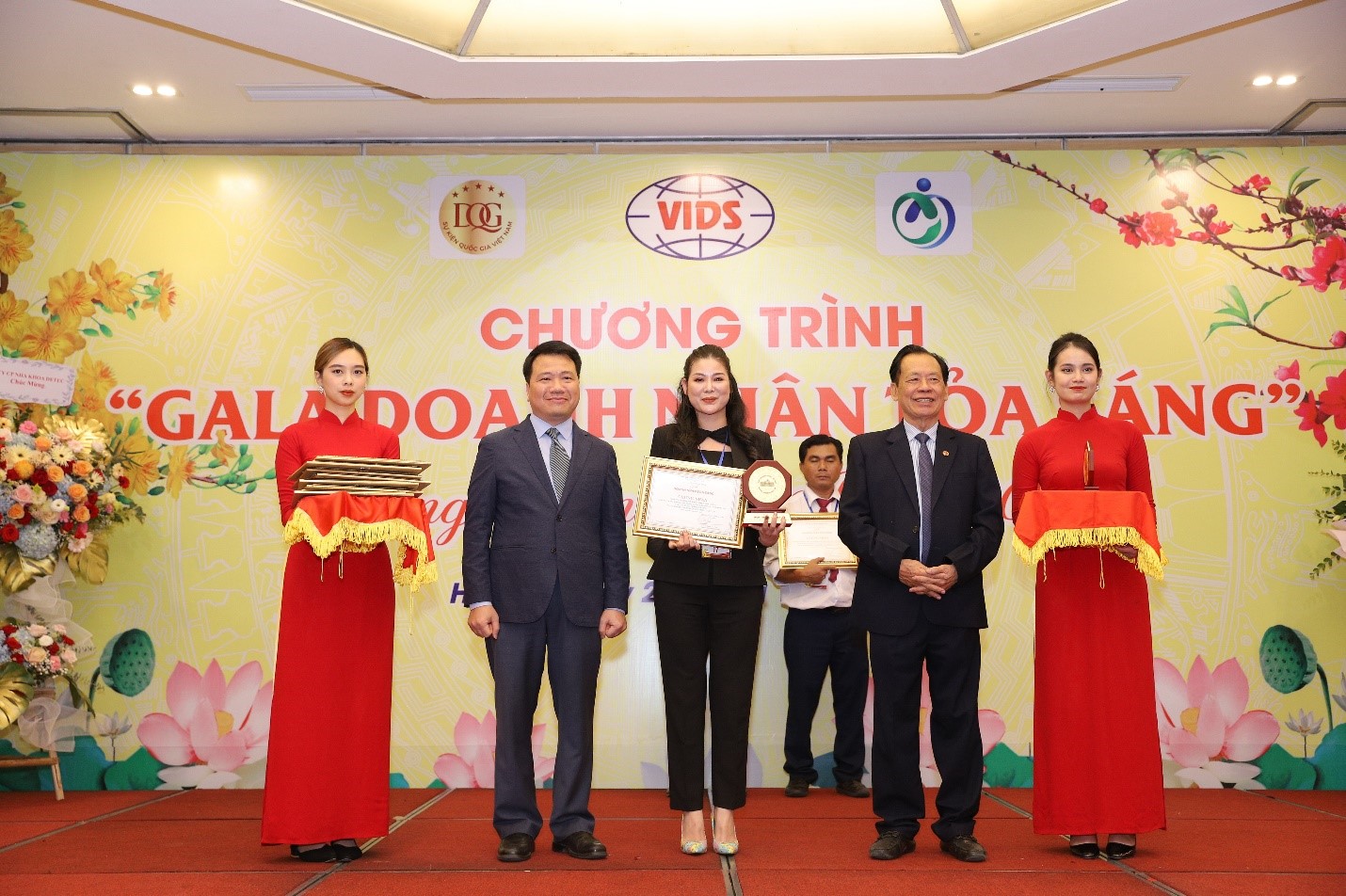 Doanh nhân Phạm Tường Nga - Người đưa thương hiệu Phạm Nga Dubai chinh phục thế giới