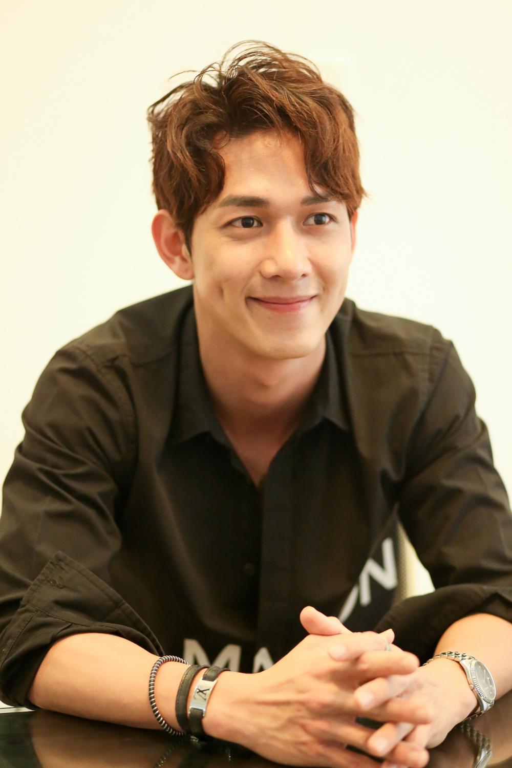 Song Luân nhận nhiều tin nhắn gạ gẫm sau màn khỏa thân trong phim "Mẹ ...