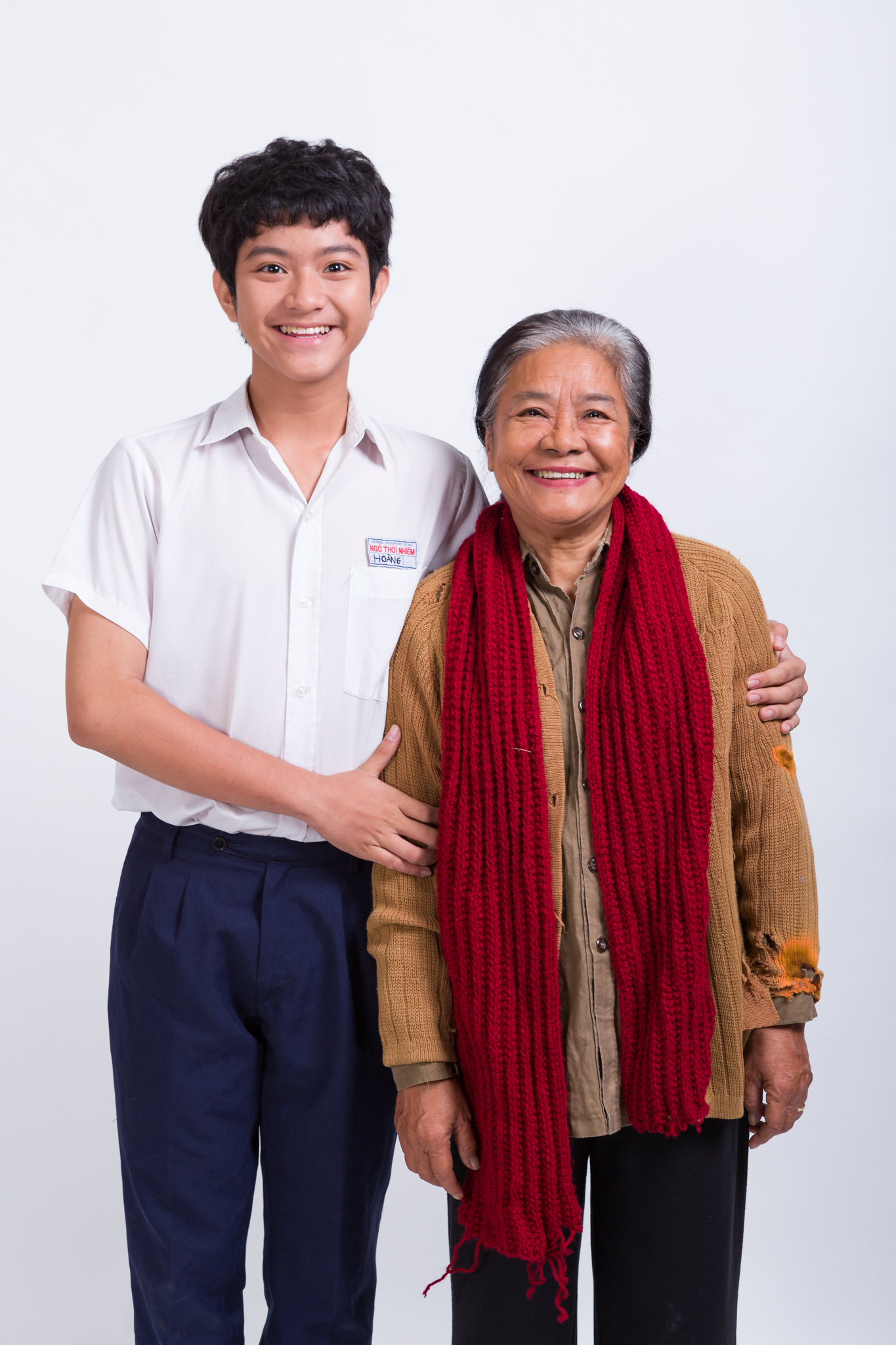 Chủ nhân ca khúc làm khán giả rớt nước mắt ở cuối phim "Lật mặt 4" là ai?