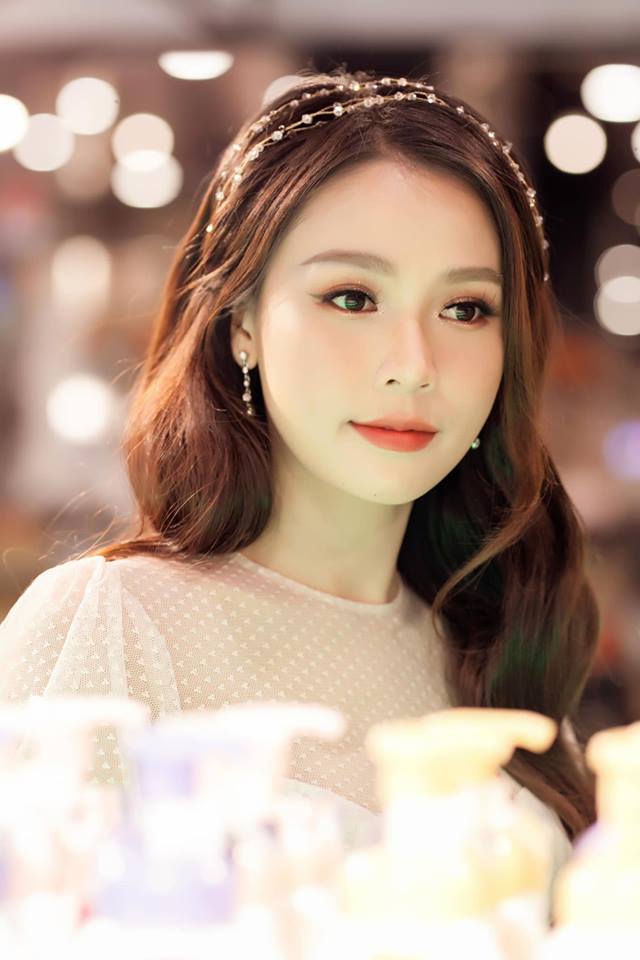 Hot girl Sam gần 30 vẫn tưởng lầm là thiếu nữ nhờ điều đơn giản tới ngỡ ...