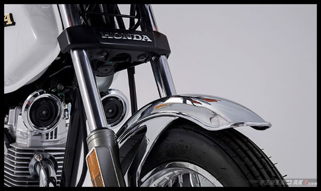 Ra mắt Honda CGL125 Tool MY2020: mô tô retro giá chỉ 25 triệu!