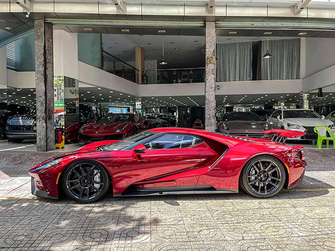 Cận cảnh siêu phẩm Ford GT tại TP.HCM