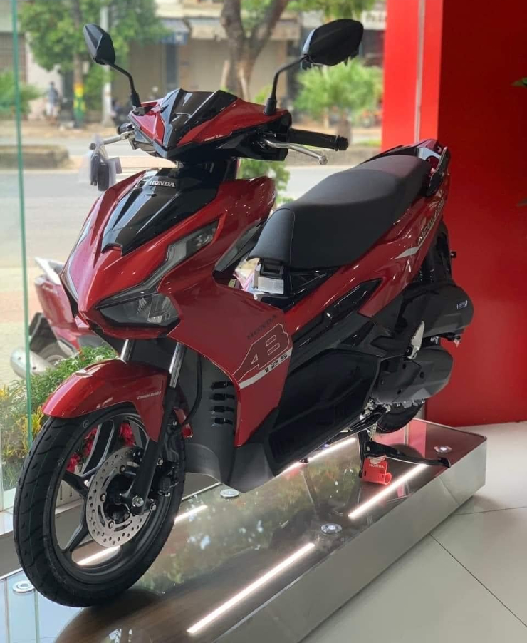 Bảng giá Honda Air Blade đầu tháng 4/2023, chỉ từ 41 triệu đồng