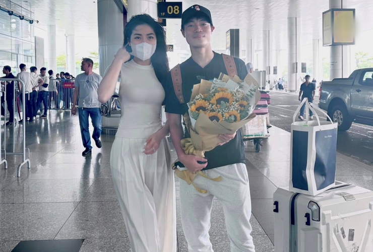 Em gái Văn Toàn, Lâm Tây xinh như hot girl khiến đồng đội xin ứng tuyển ...