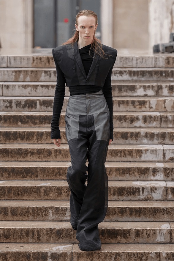 Không thể phủ nhận Rick Owens xứng đáng với danh hiệu 'Chúa tể bóng tối'