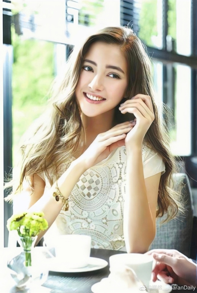 Chỉ lướt qua vài giây, cảnh tắm của nàng Đát Kỷ khiến khán giả "dán chặt vào màn hình"