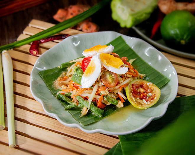 Khám phá món Thái của hai anh đầu bếp Thái Lan cực dễ thương ở Sài Gòn