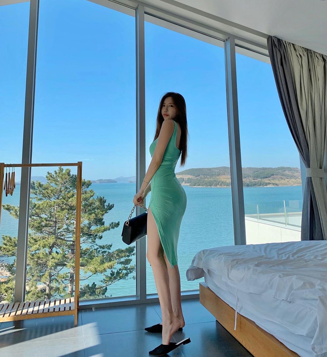 Lâu Lắm Mới Thấy “mỹ Nhân 700 Tỷ“ Diện Bikini Chứng Mình đẳng Cấp Body