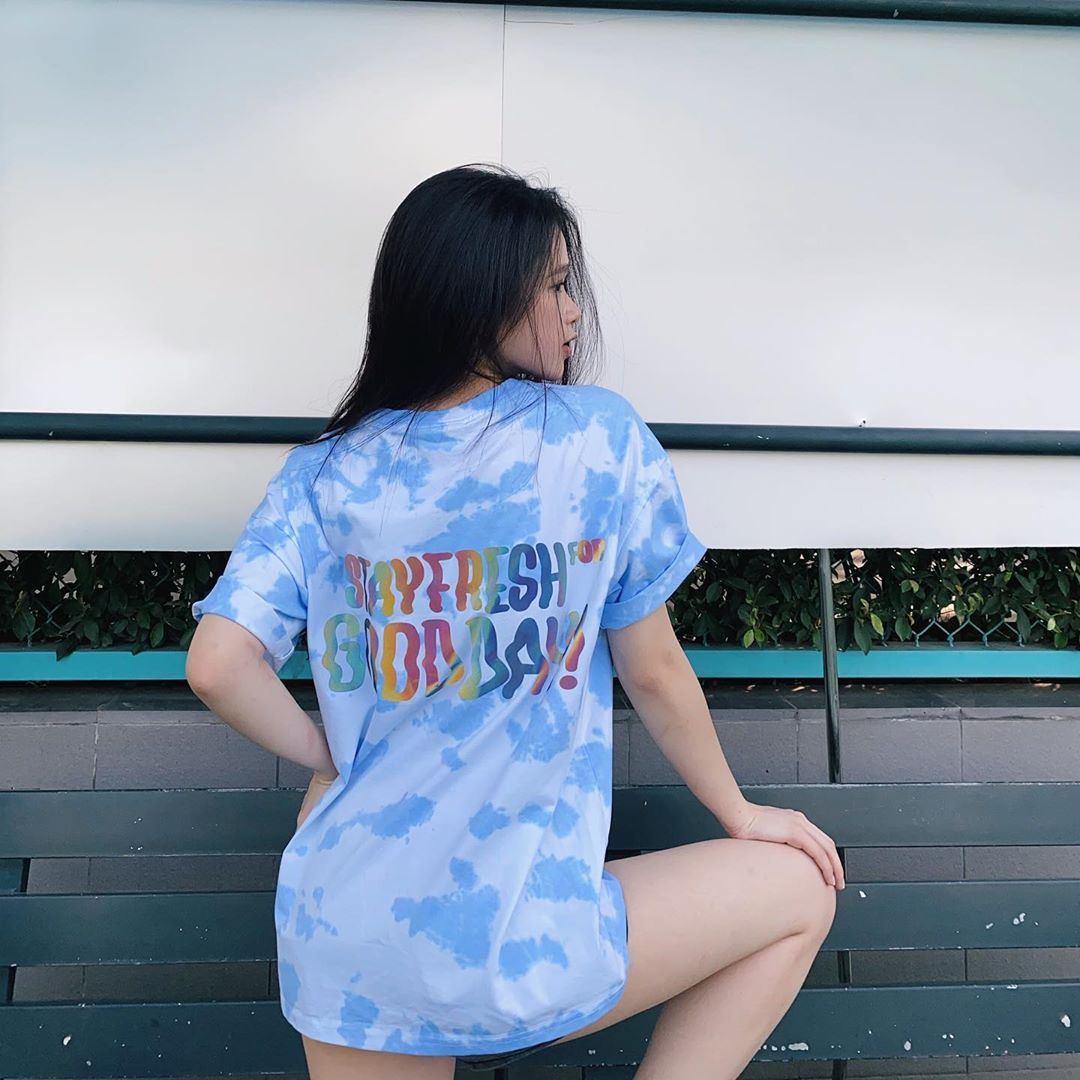 Linh Ka gây sốc khi diện mốt giấu quần