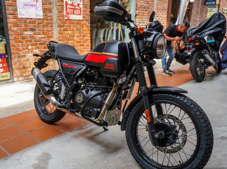 2022 Royal Enfield Himalayan Scram 411 có giá từ 139 triệu đồng
