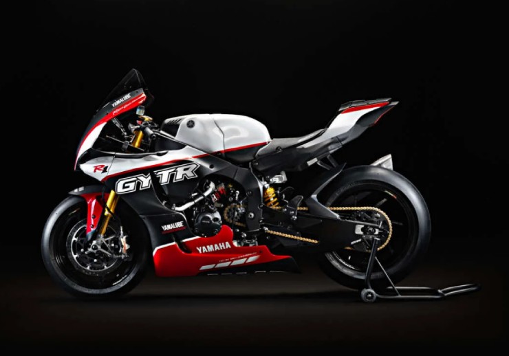 Ra mắt ấn bản kỷ niệm ‘hàng khủng’ 2023 Yamaha R1 GYTR Pro
