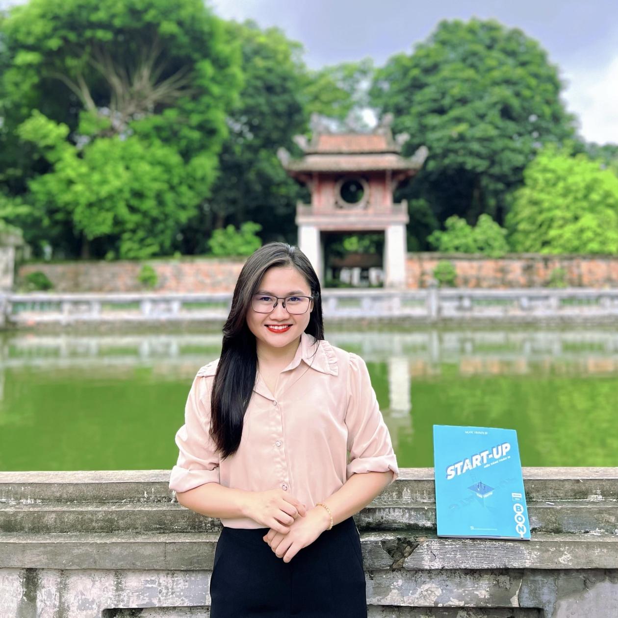 Ngọc Huyền – Cô giáo trẻ 9x xinh đẹp, tài giỏi