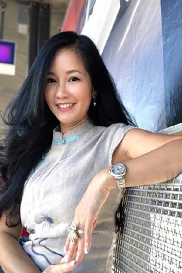 Hậu ly hôn, Hồng Nhung gây ngỡ ngàng với mặt khác biệt thấy rõ