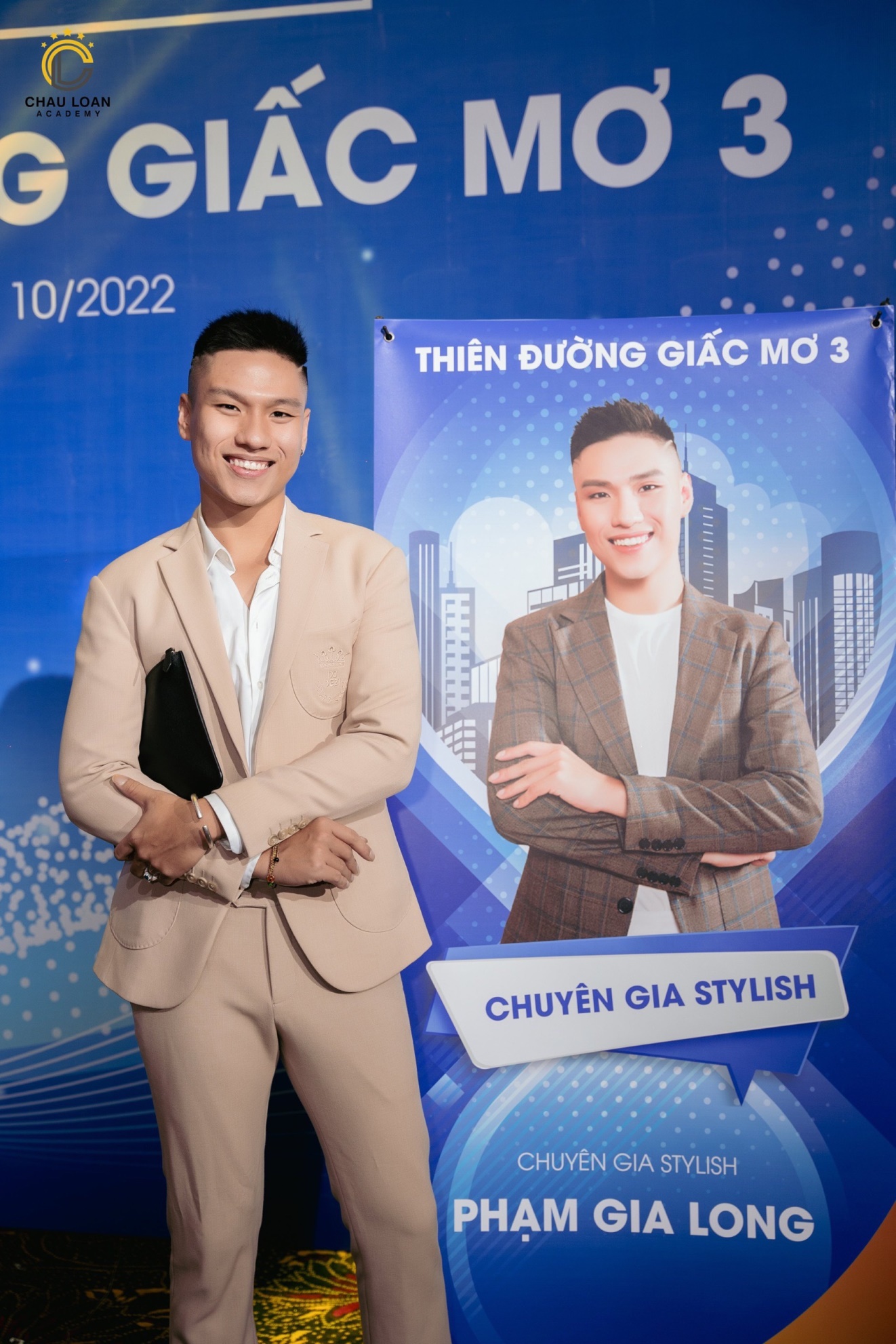 Chuyên gia stylist Phạm Gia Long ngồi ghế nóng Thiên đường giấc mơ