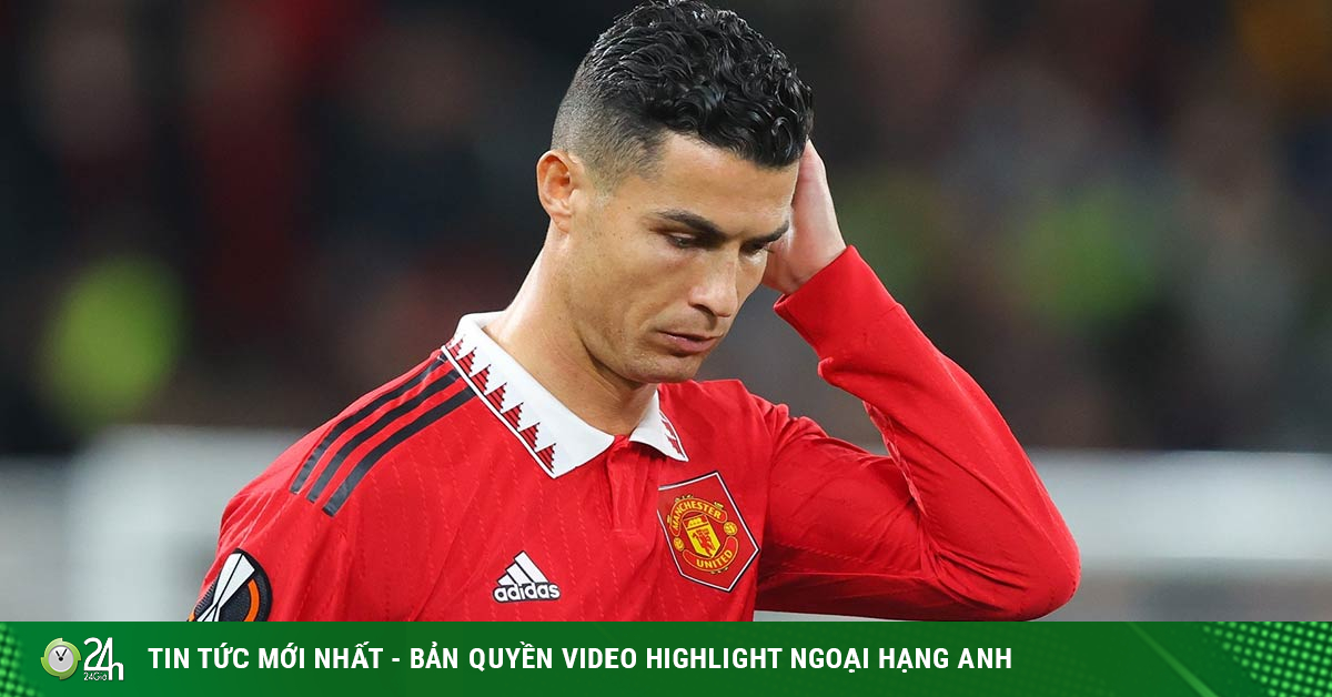 Ronaldo rời MU: Cựu SAO Chelsea lo CR7 "ngựa quen đường cũ” ở CLB khác