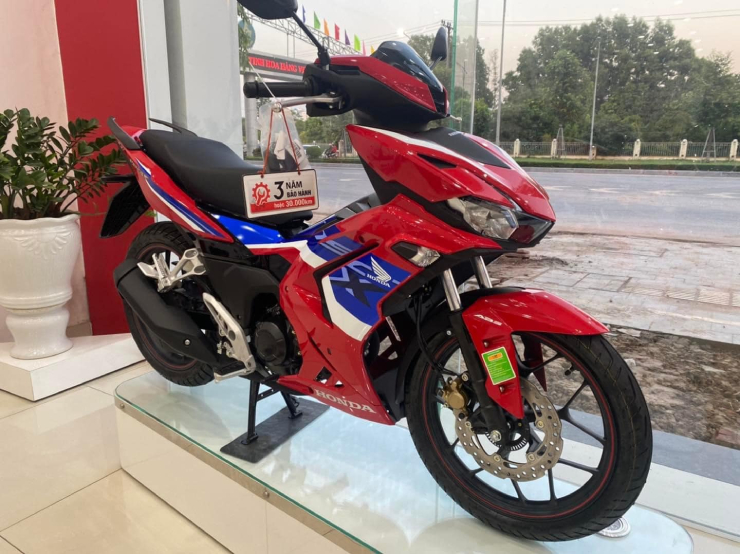 Bảng giá Honda Winner X tháng 12/2022, giảm sốc 14 triệu đồng