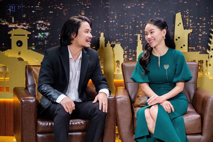 Chuyện tình cô – trò của vợ chồng ĐD Hoàng Nhật Nam và "bà trùm hoa hậu" Kim Dung