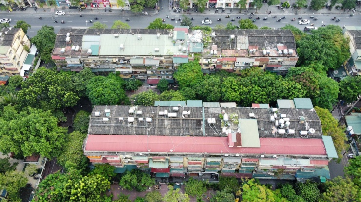 Cận cảnh khu tập thể cũ trên ''đất vàng'' được Hà Nội chi tiền lập quy ...